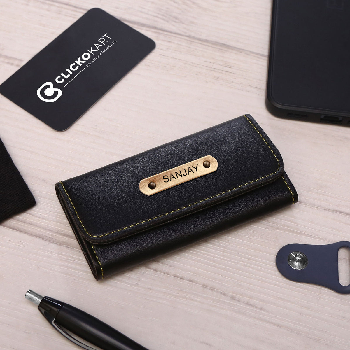 Personalized Black Key Case with Name & Charm