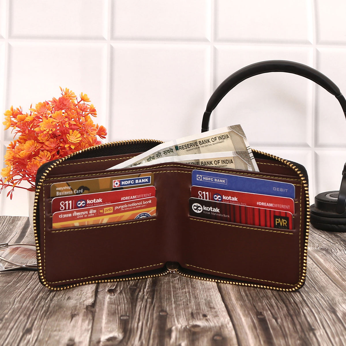 Personalized Brown Unisex Wallet With Name & Charm