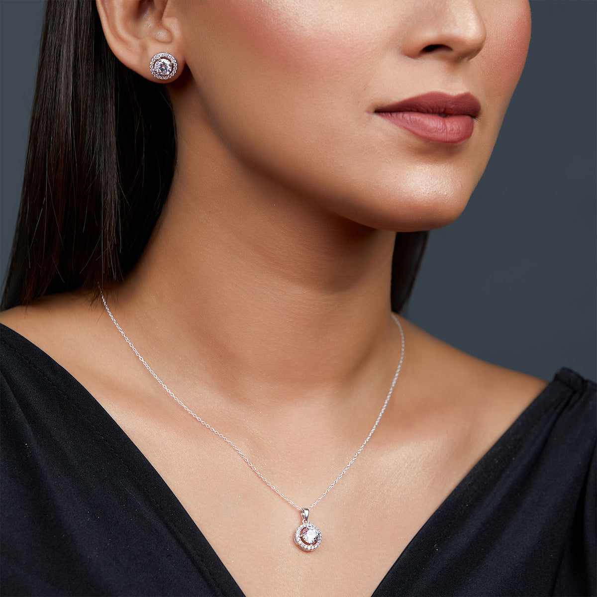 Mary Silver Classic Halo Pendant Set for Women